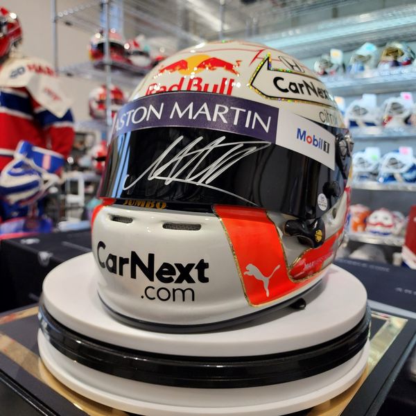 Max Verstappen Signed Helmet 2021 Red Bull Championship Year – Racing ...